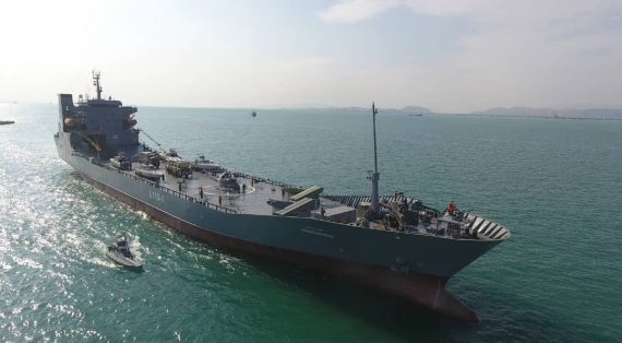 Iran builds a mini aircraft carrier warship 'Shahid Roudaki'