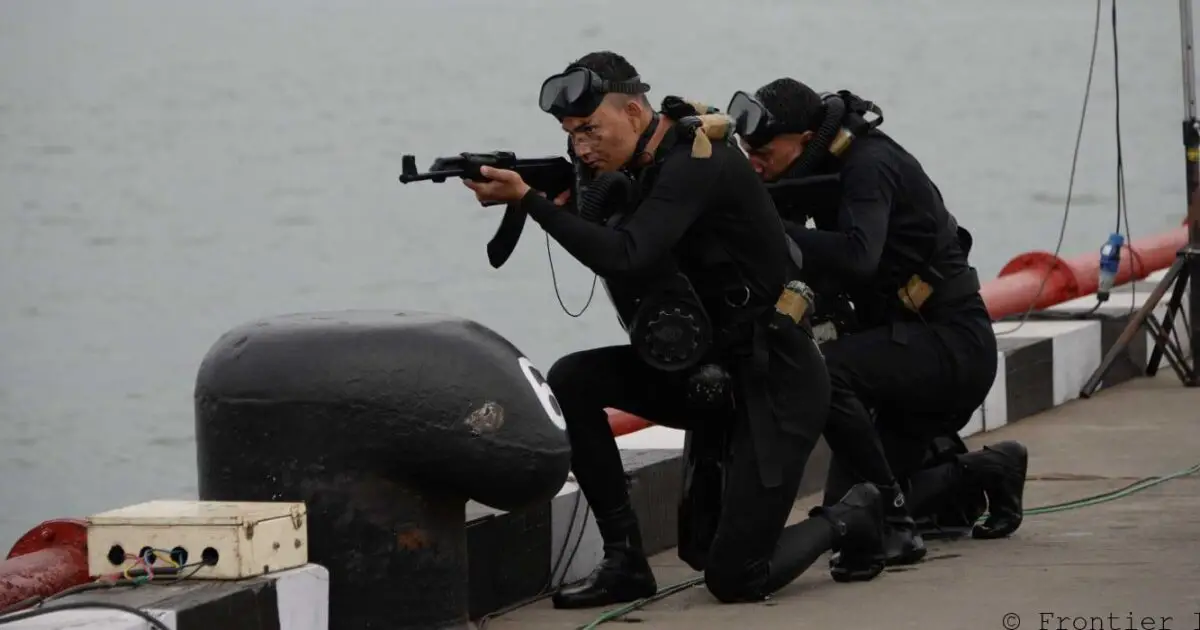 Indian Navy MARCOS simulate beach reconnaissance and assault