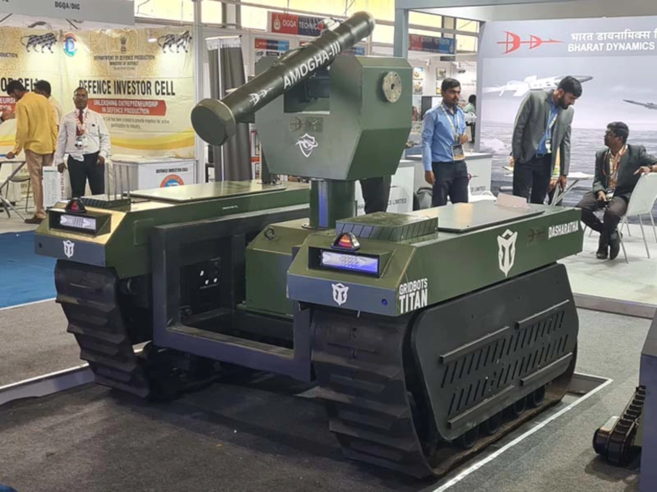 Gridbots Technologies 'Titan' - India's 2-Ton Autonomous Tank Destroyer ...