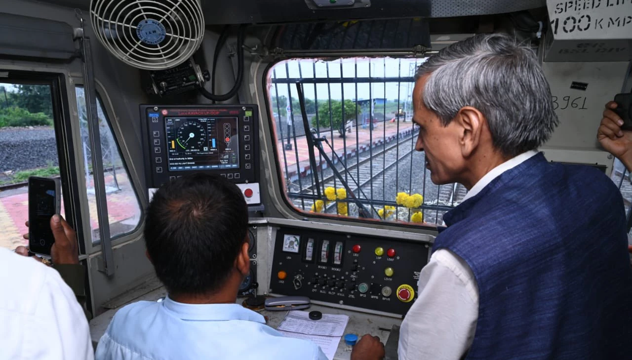 Kavach 4.0 Explained—India’s Answer to Europe’s Train Control Systems
