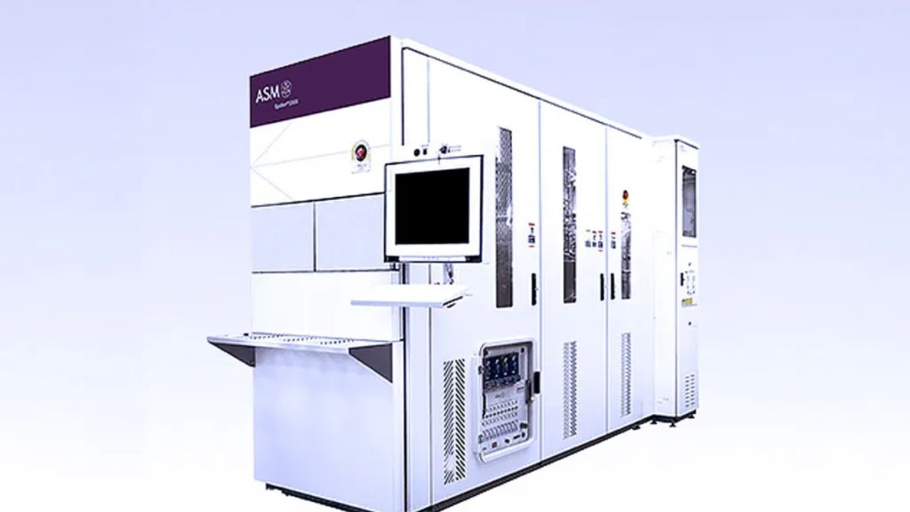 The Race for Chip Independence: Russia Bets Big on Domestic Epitaxy